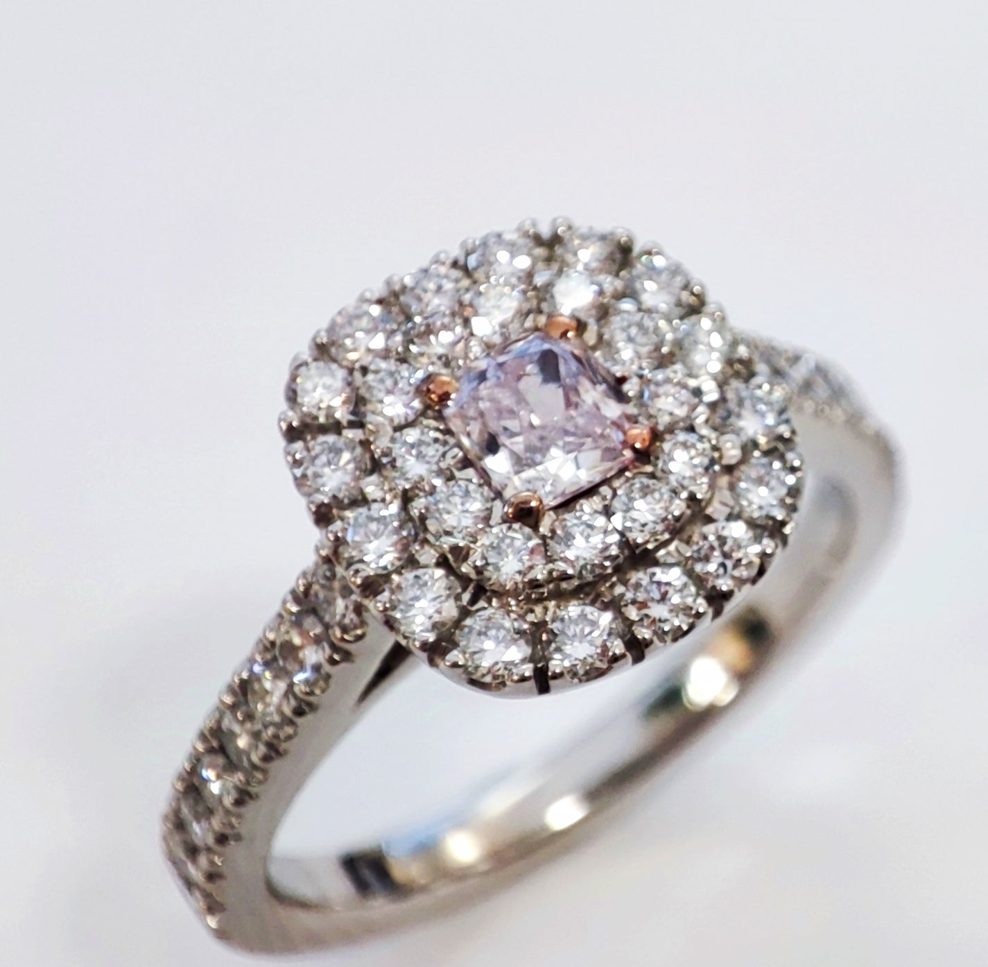 Buy Pink Diamond Rings | Weiss – Weiss Diamonds (ヴァイス)